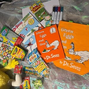 Dr. Seuss | Other | Nwt Kid Pack Over 3 Items Dr Seuss Themed Activity ...